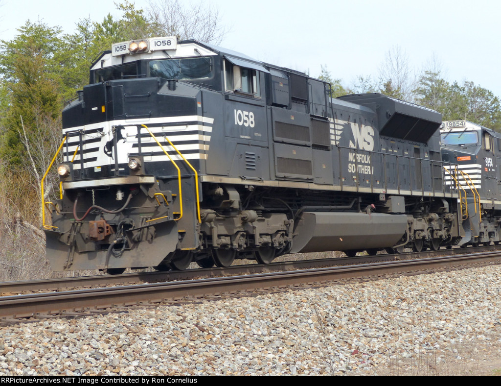NS 1058